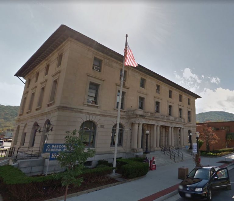 USP Lee prisoner charged with cellmate's murder files request for ...