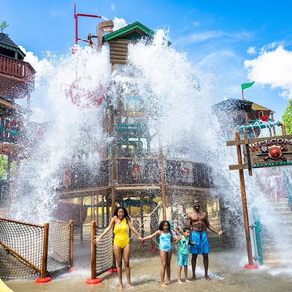 Dollywood's Splash Country opening this weekend - SuperTalk 92.9