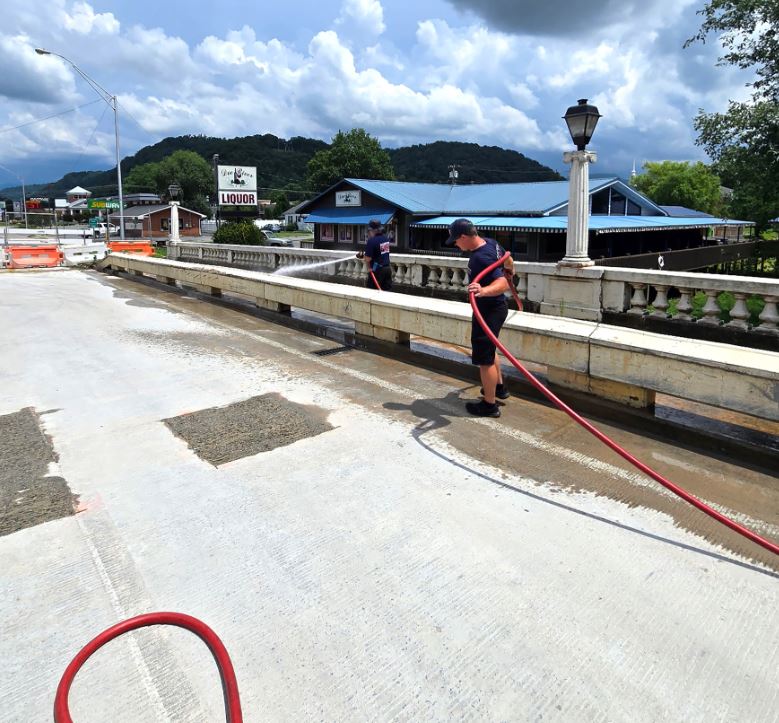 Elizabethton's Broad Street Bridge goes back in service Wednesday ...